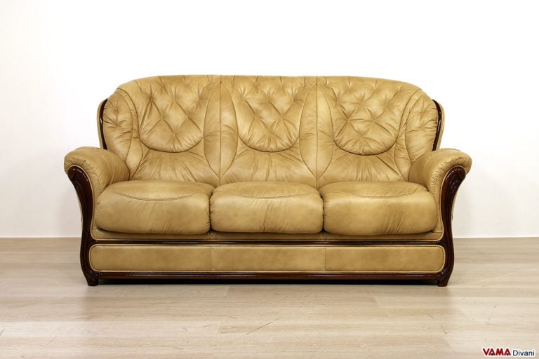 Divano Strass con base in legno e balza plissettata - VAMA